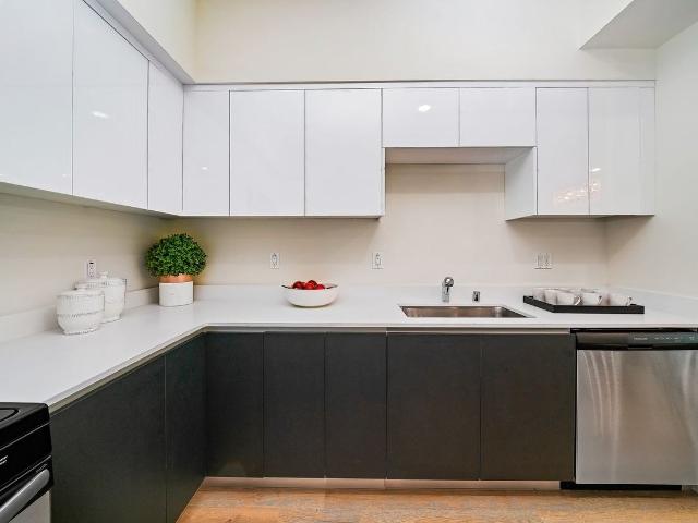 5252 Willowcrest Ave 3 Bedroom Apartment for Rent at 5252 Willowcrest Ave, Los Angeles, CA 91601 Mid Town North Hollywood