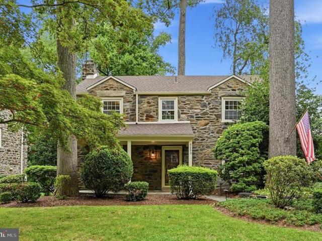 5253 Oleander Rd, Drexel Hill, PA 19026