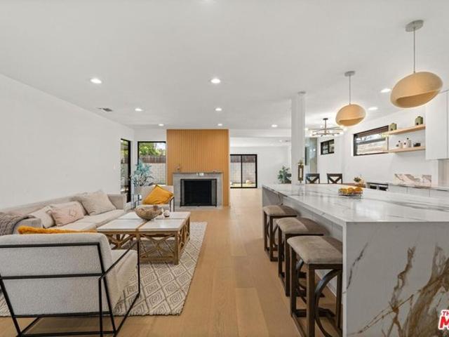 5253 Buffalo Ave, Sherman Oaks, CA 91401