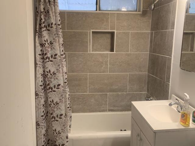 $525.00 Lancaster, CA $150.00 move in