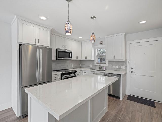 525 11th Street 3