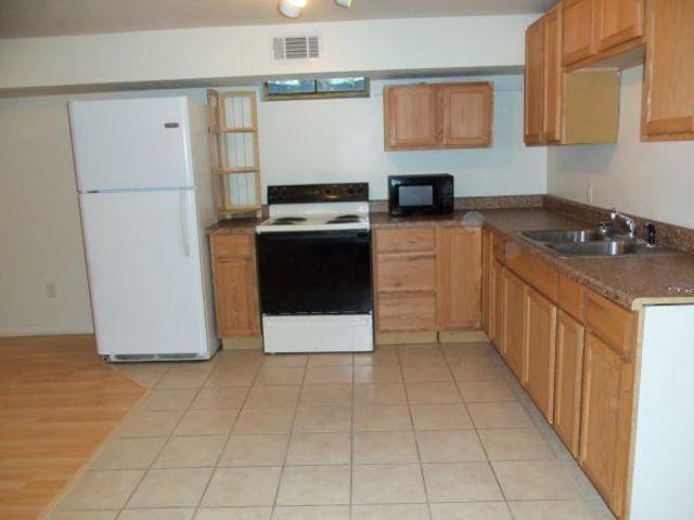 $525 / 1br 500ft² Nice Basement Apartment Muncie, IN map