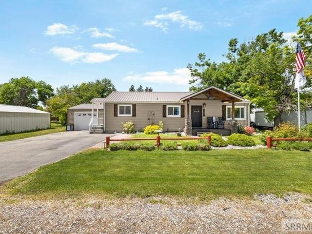 525 1st E, Ririe, ID 83443