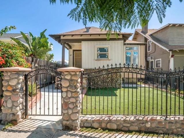 525 25th St, San Diego, CA 92102