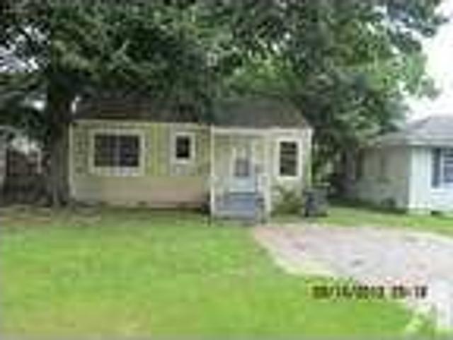 $525 / 2br Nice 2/1 in Chickasaw