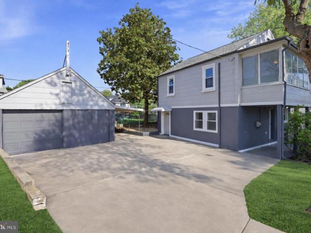 525 45th St, Baltimore, MD 21224 | MLS #MDBC2159 | Compass
