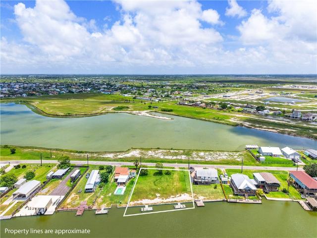 525 527 Copano Cove