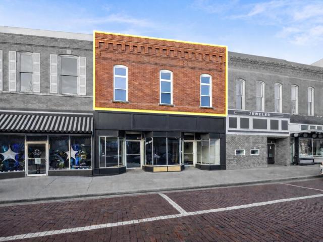 525 court st upper level