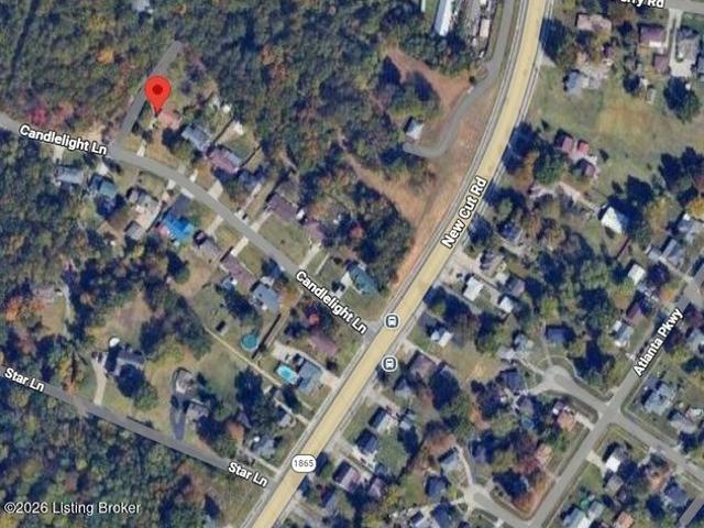 525 Candlelight Ln, Louisville, KY 40214