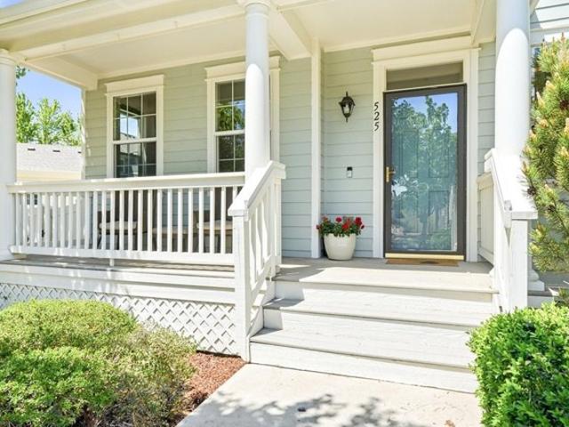 525 Casper Dr, Lafayette, CO 80026
