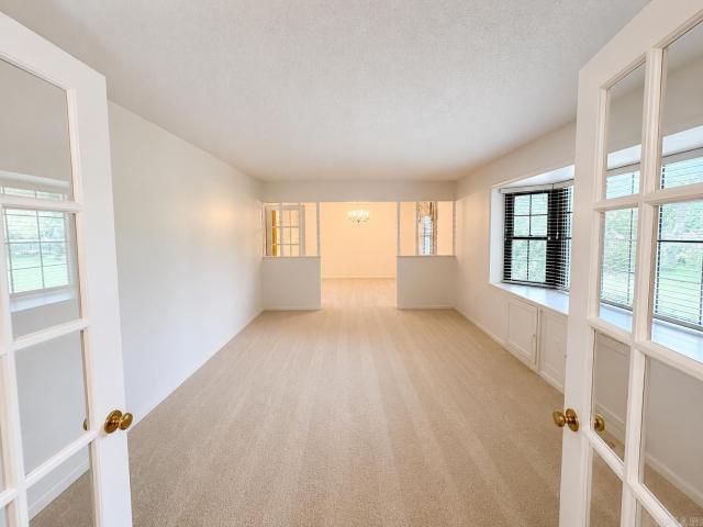 525 Central Landing Blvd