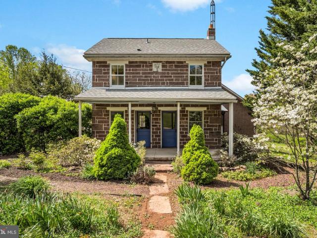 525 Andersontown Road