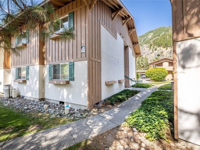 525 Alpine Pl Apt D3, Leavenworth, WA 98826