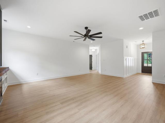 525 Barnes Landing Drive