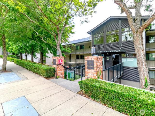 525 Broadway # 302