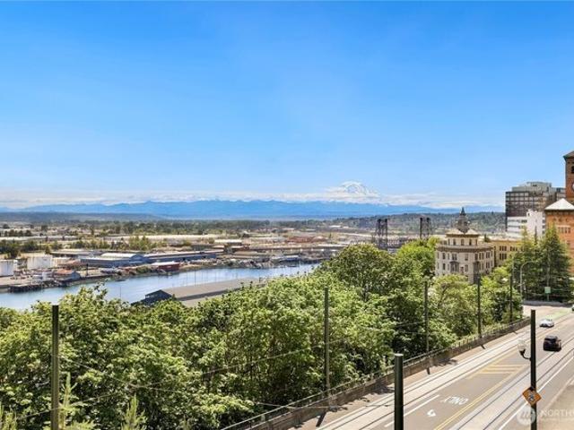 525 Broadway Apt 401, Tacoma, WA 98402