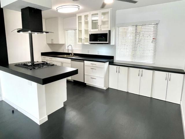 525 Broadway Street 4