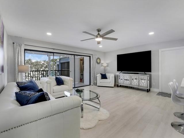 525 Dotterel Rd Apt 35D, Delray Beach, FL 33444