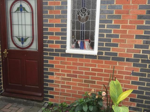 525 Dunstable Road, LU4