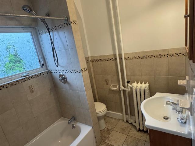 525 E 5th Street