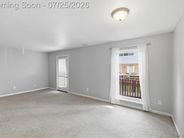 525 E University Drive # 1002
