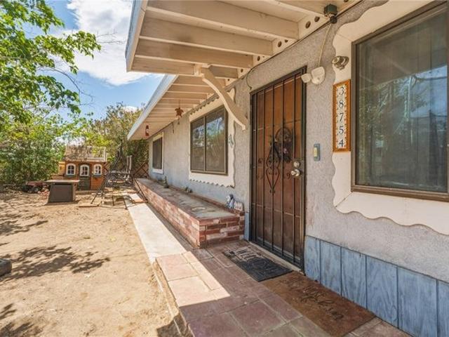 525 E Williams St, Yermo, CA 92398