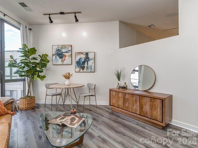 525 E Sixth St Unit 407, Charlotte, NC 28202