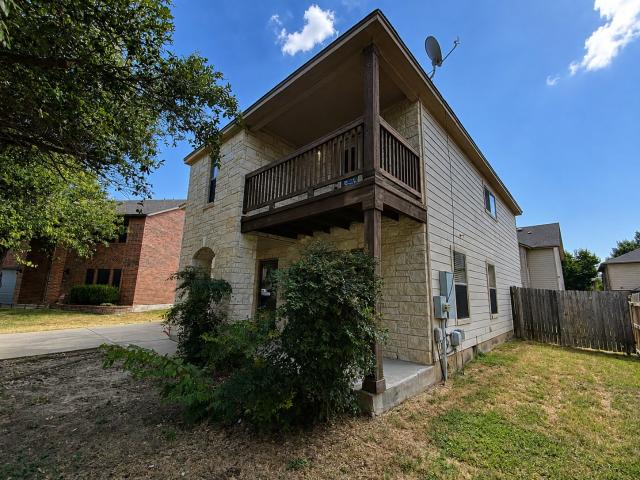 525 Eagles Nest Cove