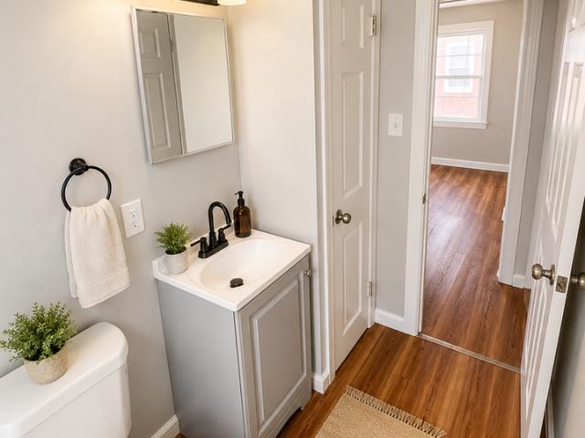 525 East 222nd Street 2 Bedroom Apartment for Rent at 525 E 222nd St, Euclid, OH 44123