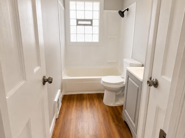 525 East 222nd Street 2 Bedroom Apartment for Rent at 525 E 222nd St, Euclid, OH 44123