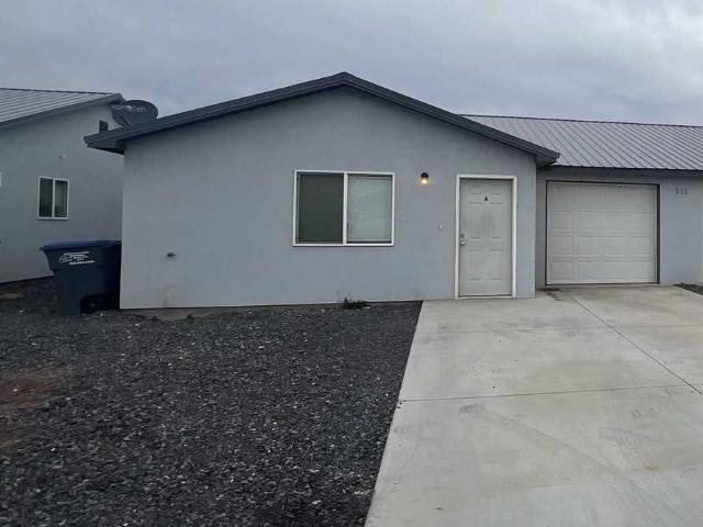 525 F Street NE 3 Bedroom Apartment for Rent at 525 F St Ne, Quincy, WA 98848