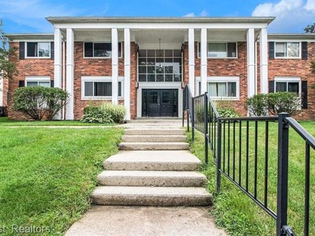 525 Fairbrook St Apt 207, Northville, MI 48167