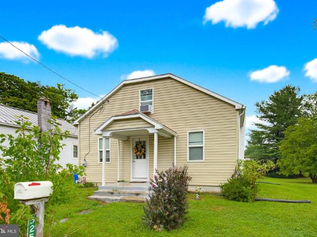 525 Fairfax Road