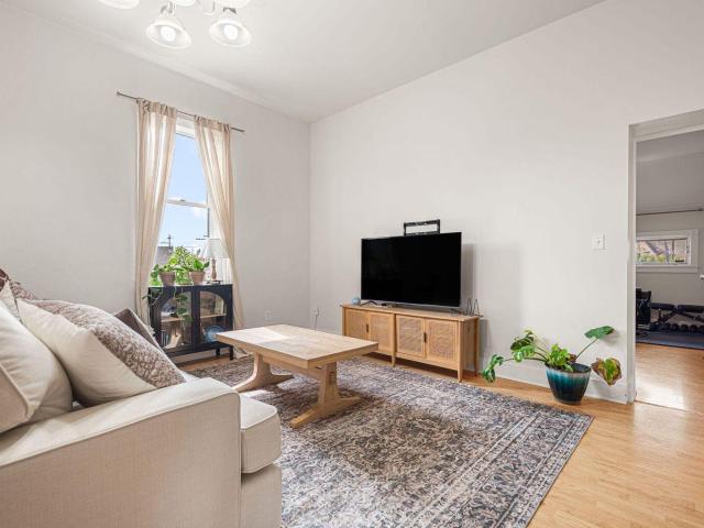525 Franklin Street #3