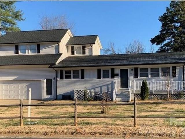 525 Kelly Ave, Mooresville, NC 28115