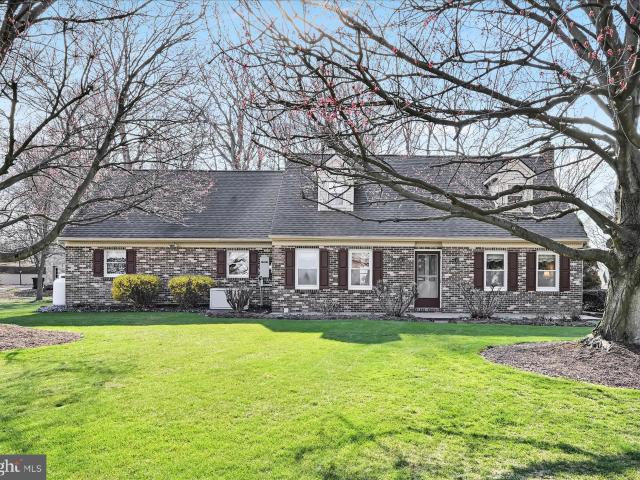 525 Hackman Rd, Lititz, PA 17543 | Compass
