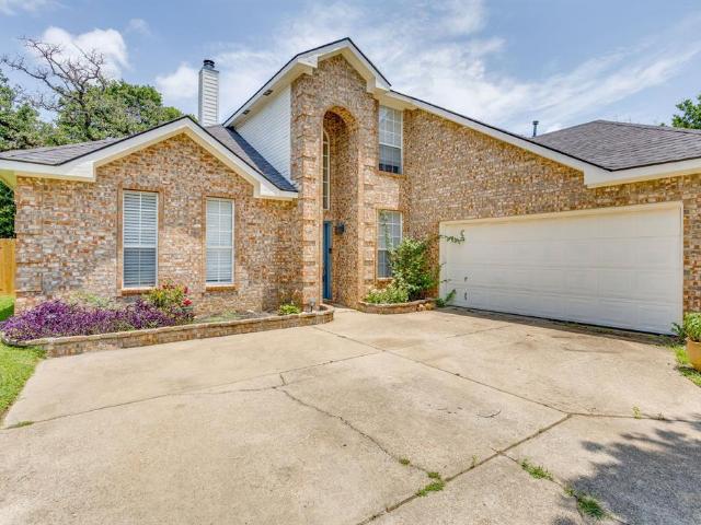 525 Oakbrook Drive
