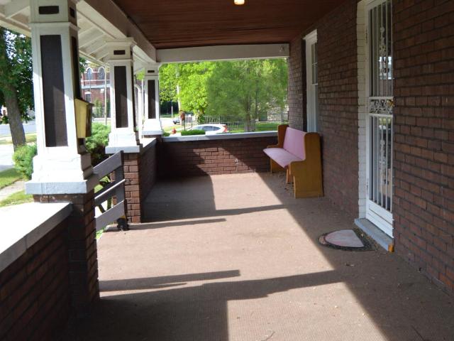 525 Owen Street