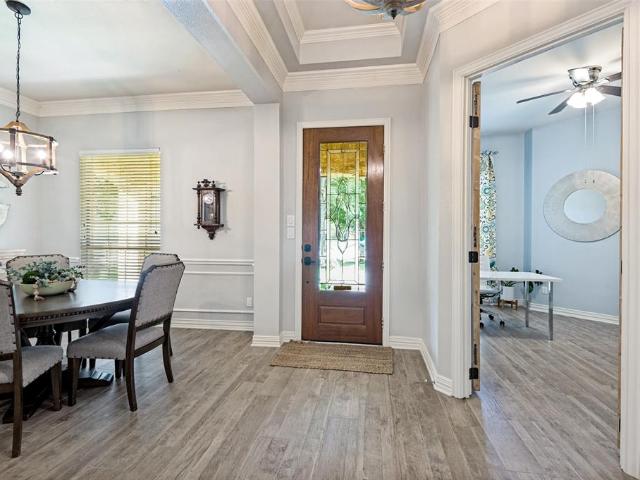 525 Lauren Court