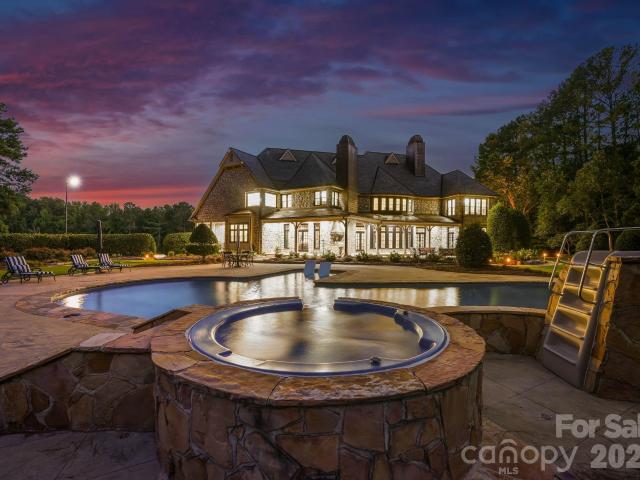 525 Lake Lynn Road