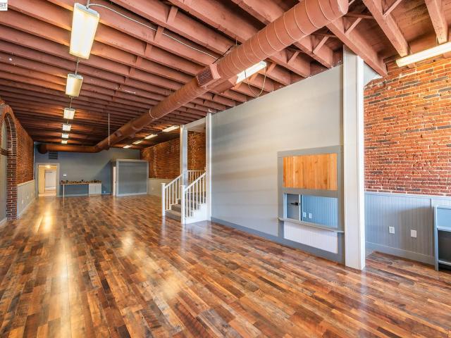 525 Main St