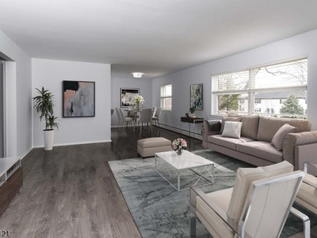 525 Main St Apt. 8A #
