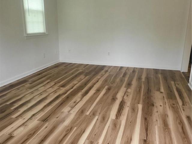 525 Mt Vernon AVE
