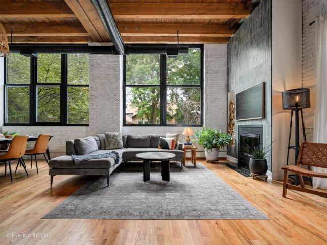 525 N Ada Street # 23