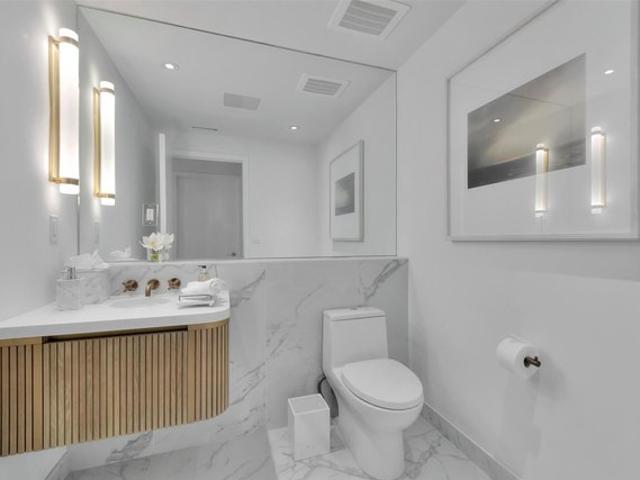 525 N Fort Lauderdale Beach Blvd Unit 1903, Fort Lauderdale, FL 33304