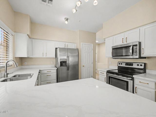 525 n miller road # 158