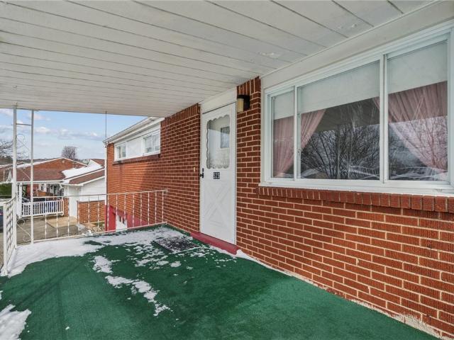 525 New Market Dr