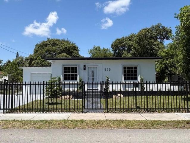 525 NE 126th St, North Miami, FL 33161