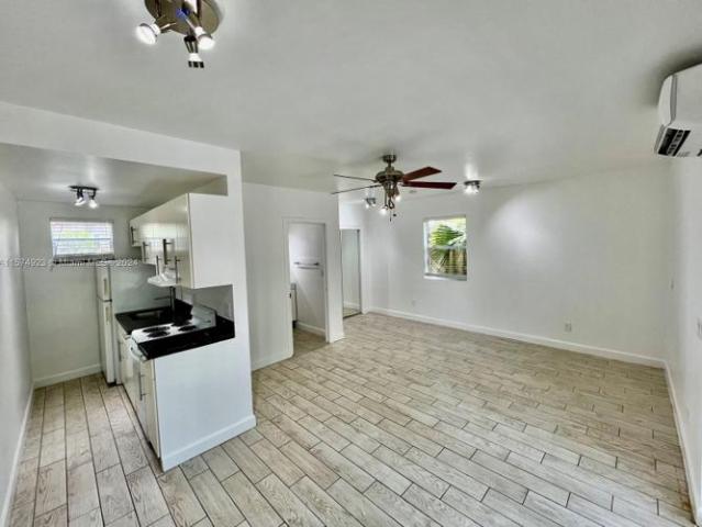 525 NE 65th St #D, Miami, FL 33138