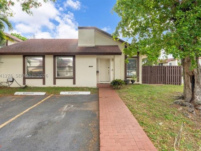 525 NW 100th Ct Unit 525, Miami, FL 33172
